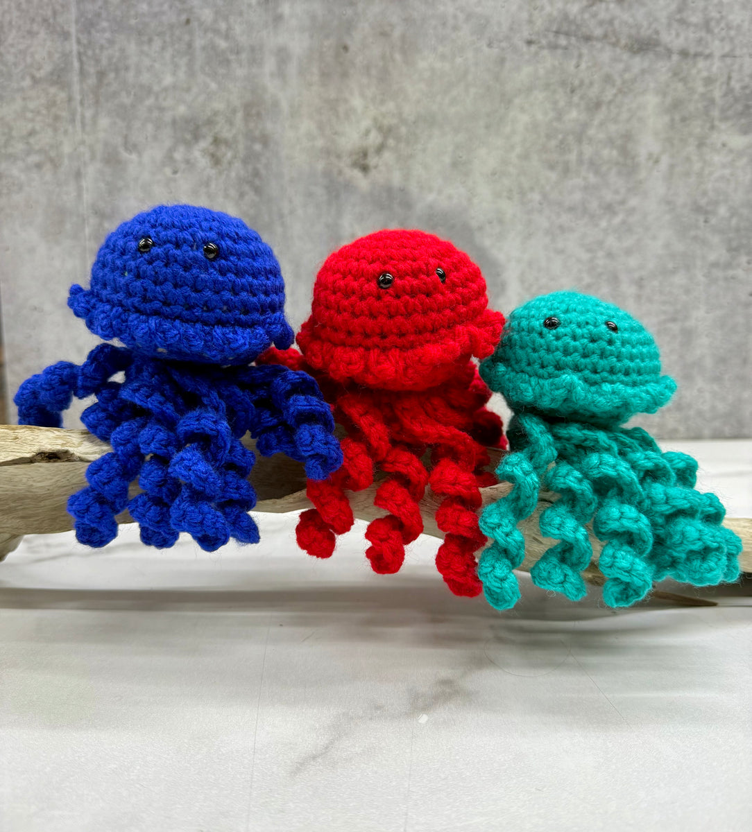 TORI Crocheted Jellyfish (mini) – ROSS CUTLERY